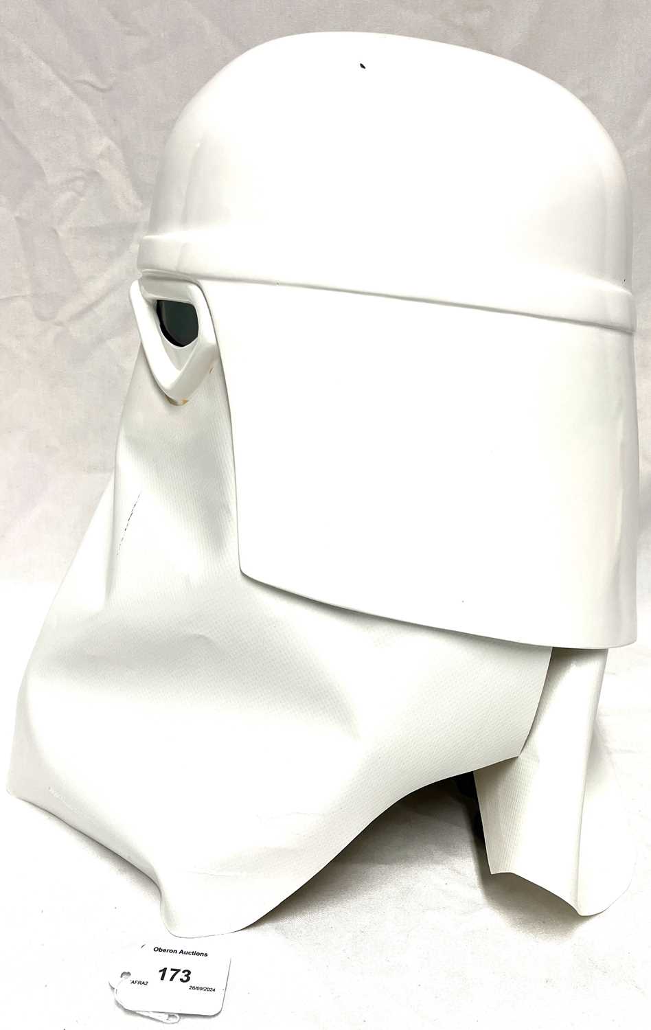 Lot 173 - Star Wars Hoth Stormtrooper (ESB) 1:1 scale