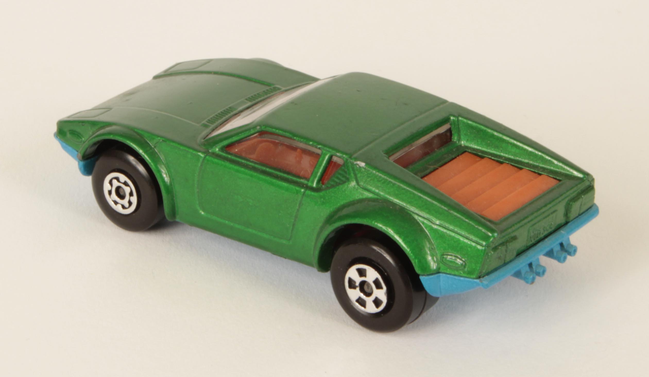 Lot 304 - Matchbox Superfast 8c De Tomaso Pantera
