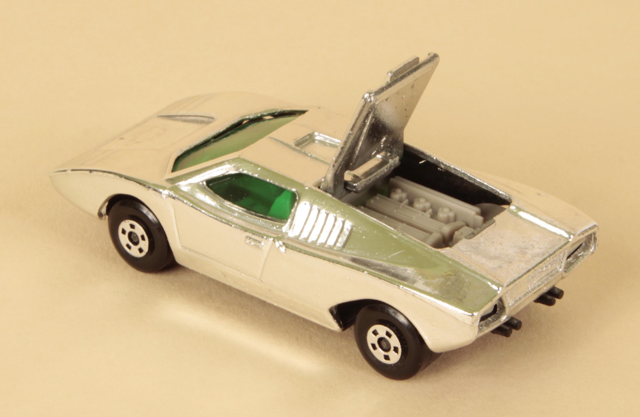 Lot 310 - Matchbox Superfast 27b Lamborghini Countach