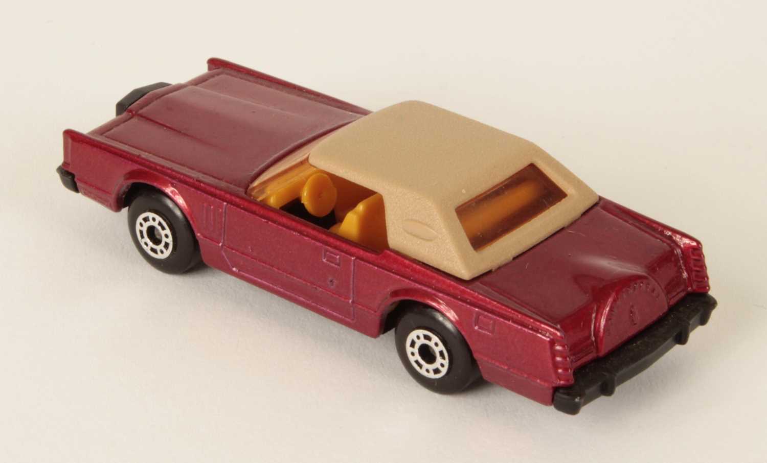 Lot 311 - Matchbox Superfast 28c Lincoln Continental