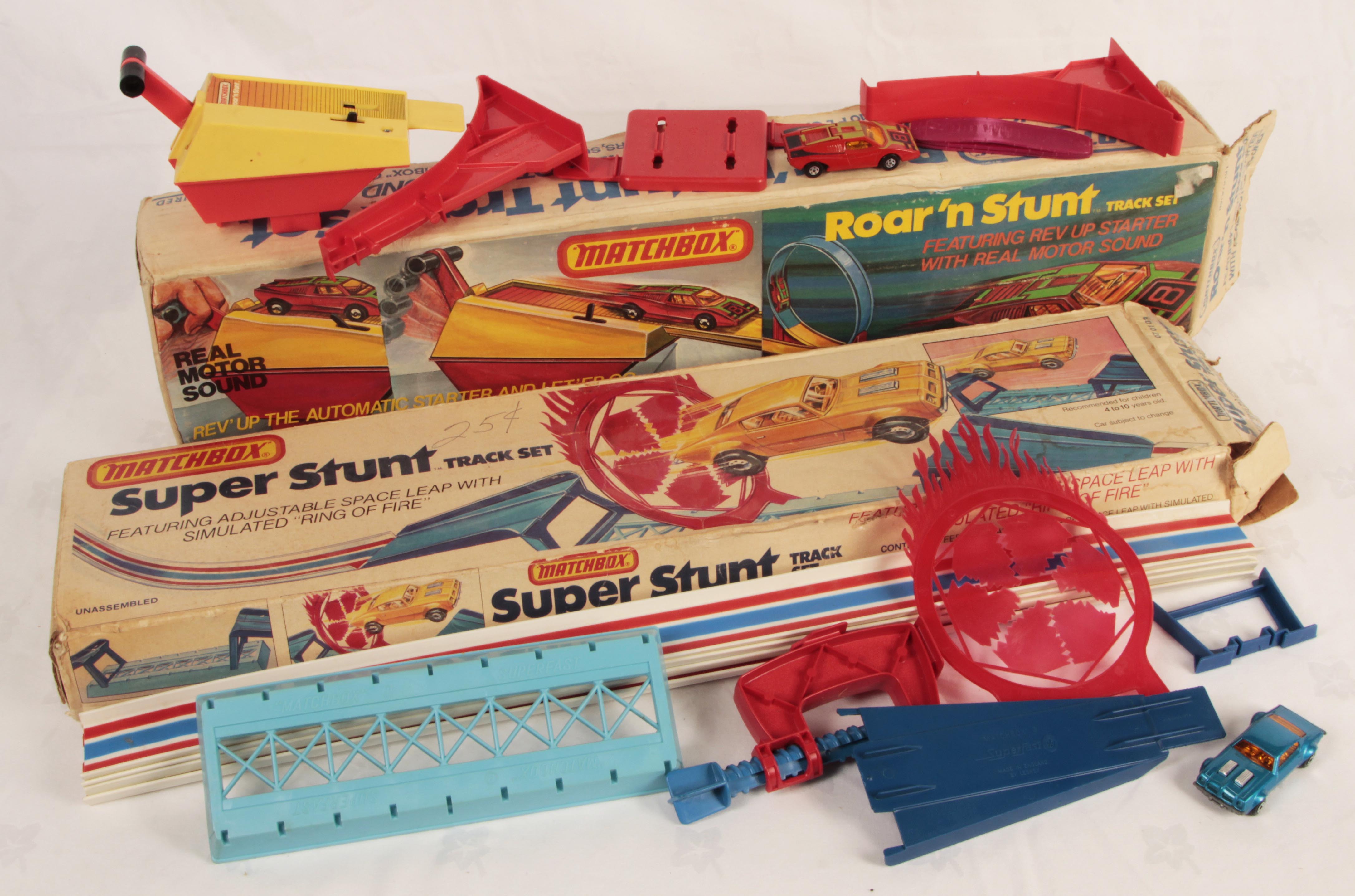 Lot 634 - Matchbox Superfast American Issue Playsets x