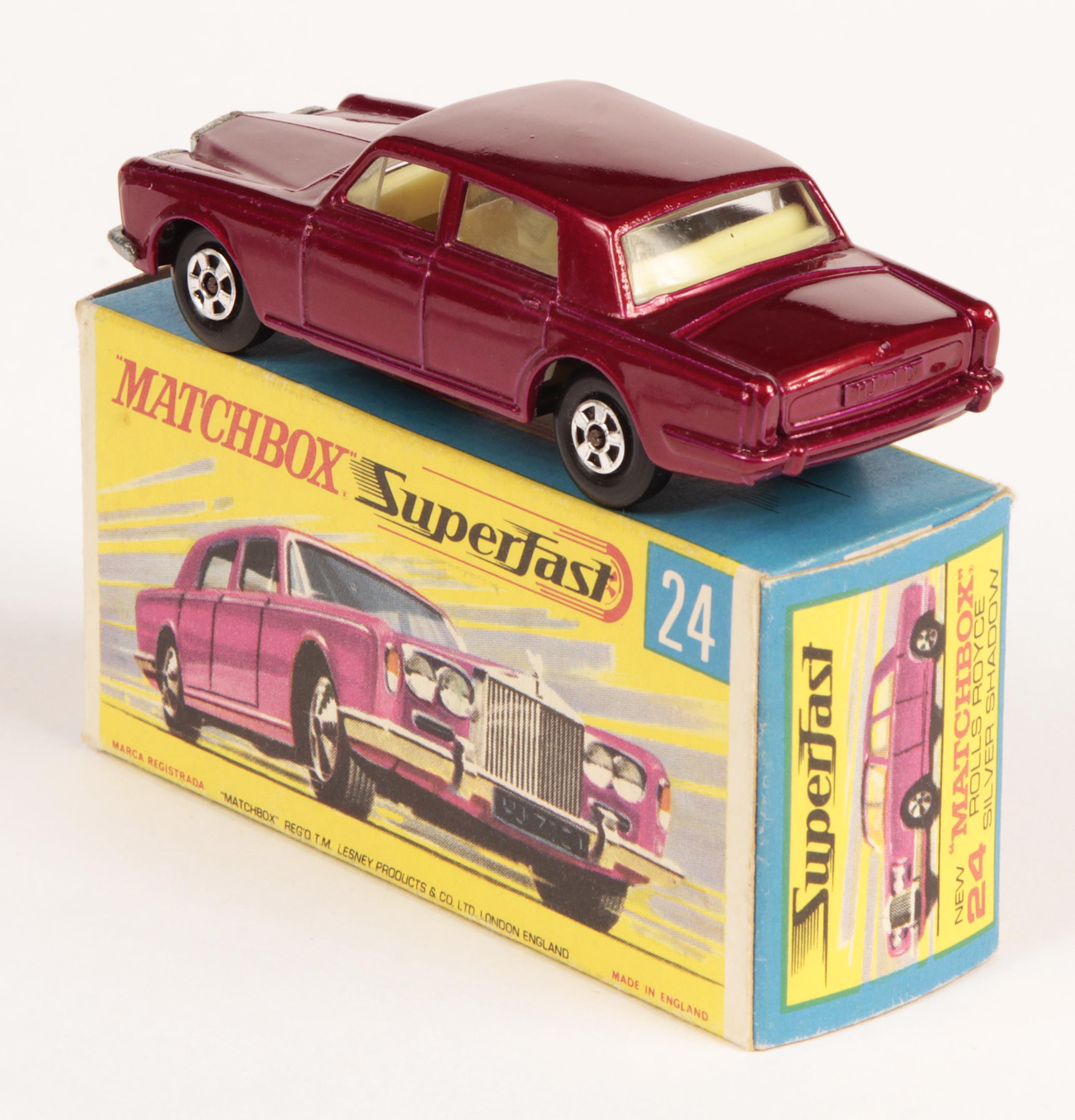 Lot 122 - Matchbox Superfast 24a Rolls Royce Silver