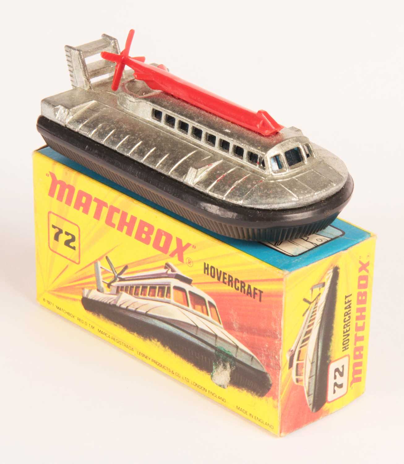 Lot 267 - Matchbox Superfast 72b SRN6 Hovercraft WITH