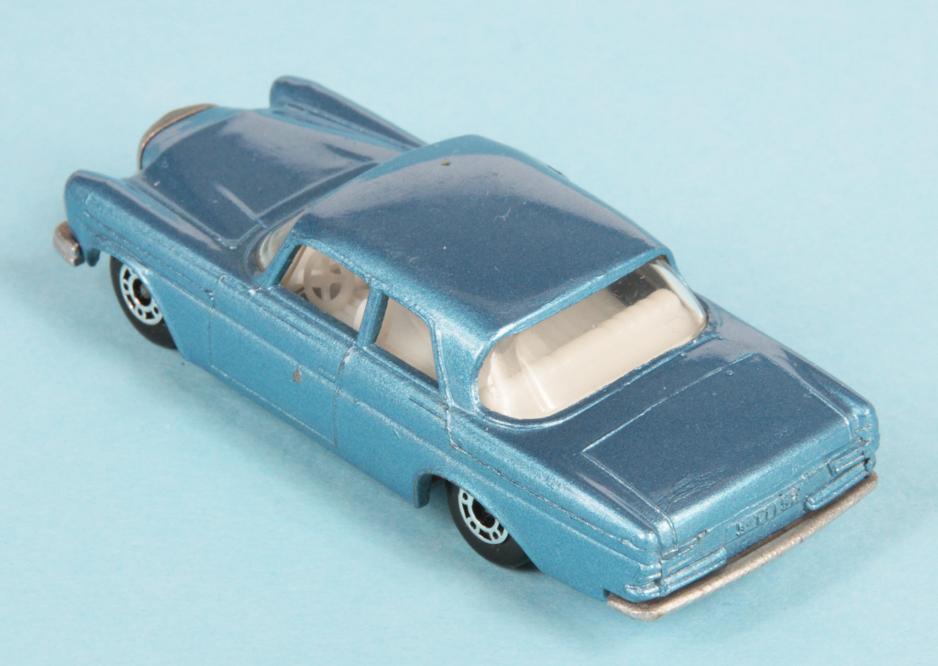 Lot 382 - Matchbox Superfast 46a Mercedes 300SE Coupe