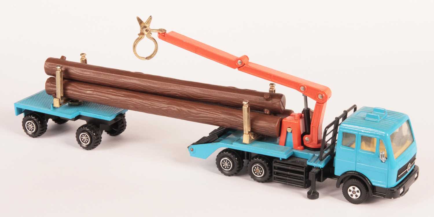 Lot 483 - Matchbox Super Kings K-43 Mercedes Log