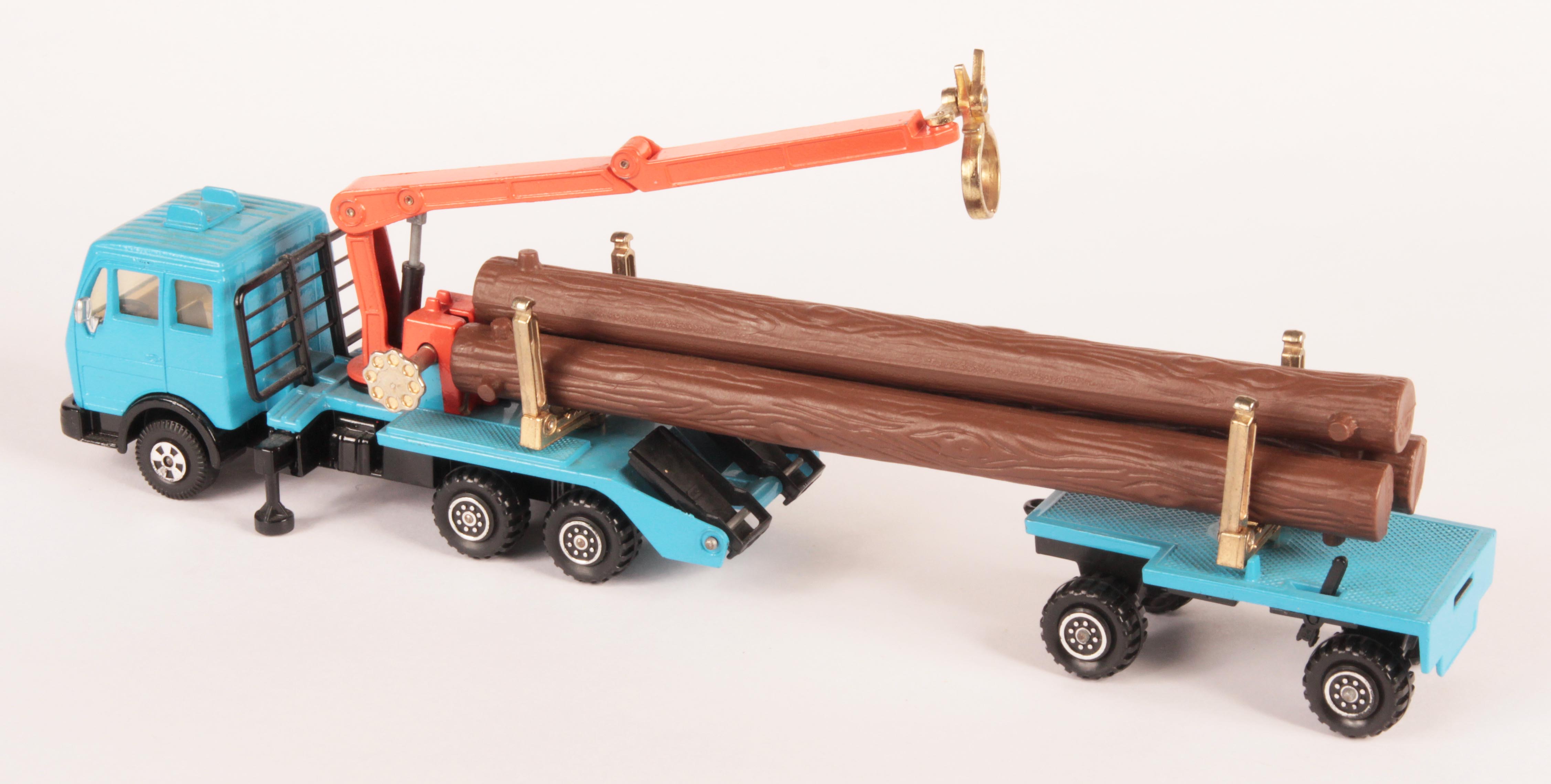 Lot 483 - Matchbox Super Kings K-43 Mercedes Log