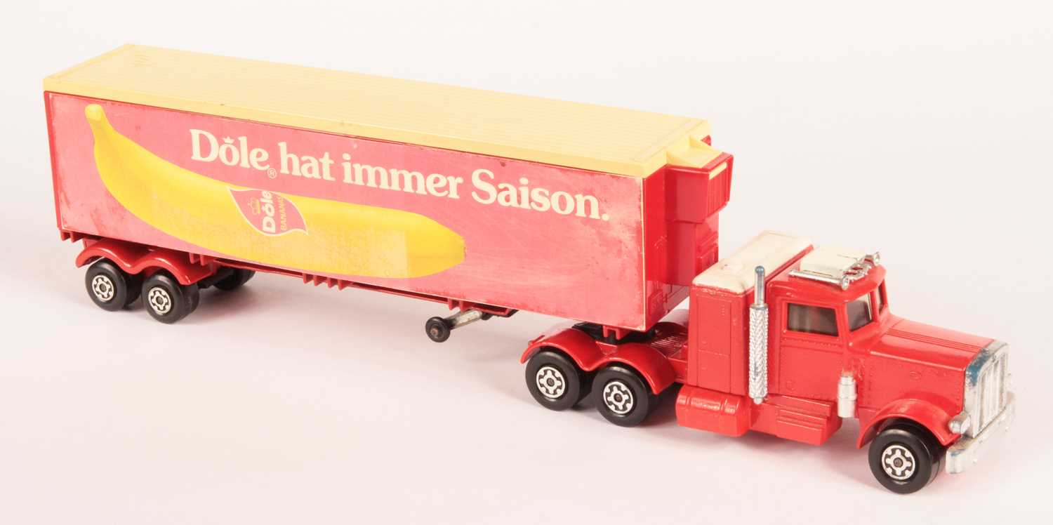 Lot 481 - Matchbox Super Kings Series Peterbilt