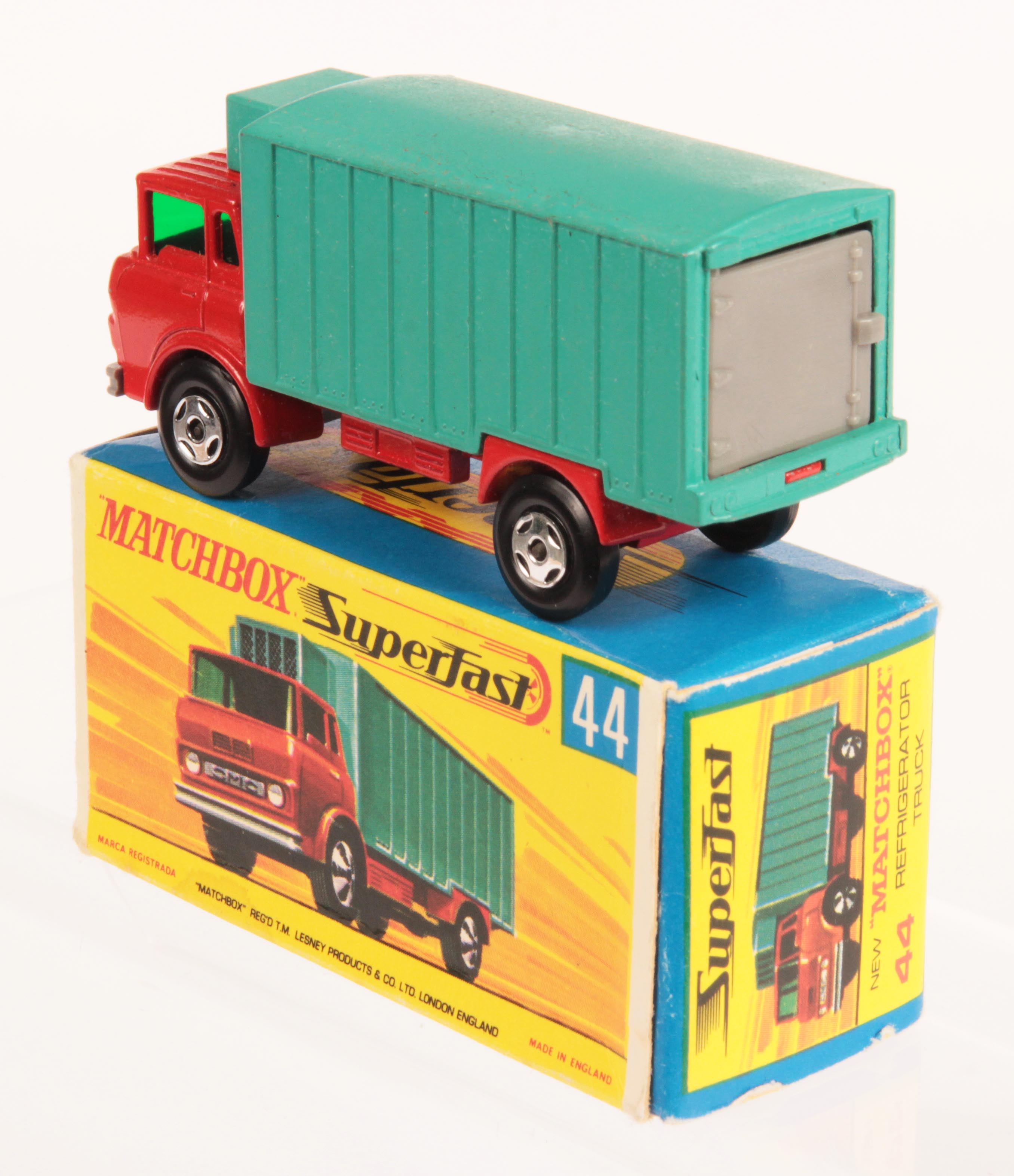 Lot 443 - Matchbox Superfast 44a GMC Refrigerator