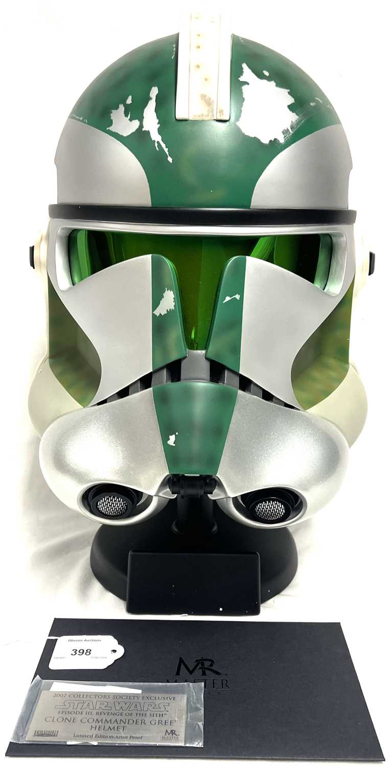 Lot 398 - Master Replicas Star Wars Clone Commander