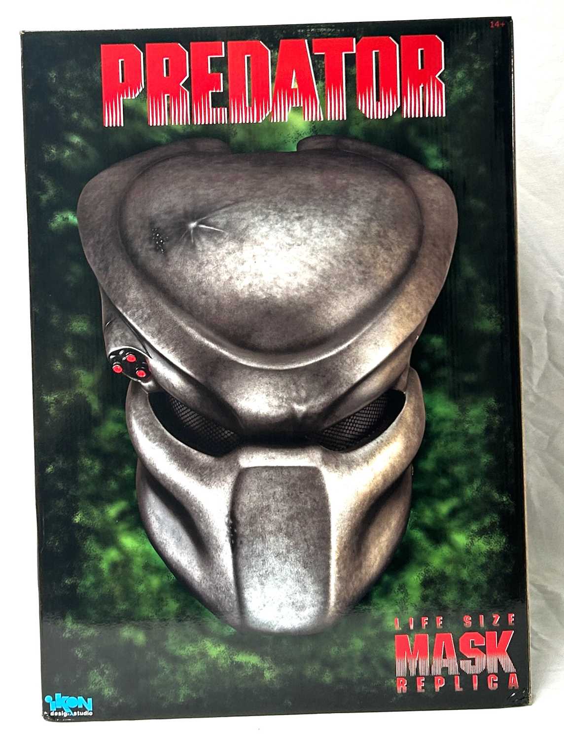 Lot 469 - Ikon Predator Predator Mask with Stand 1:1