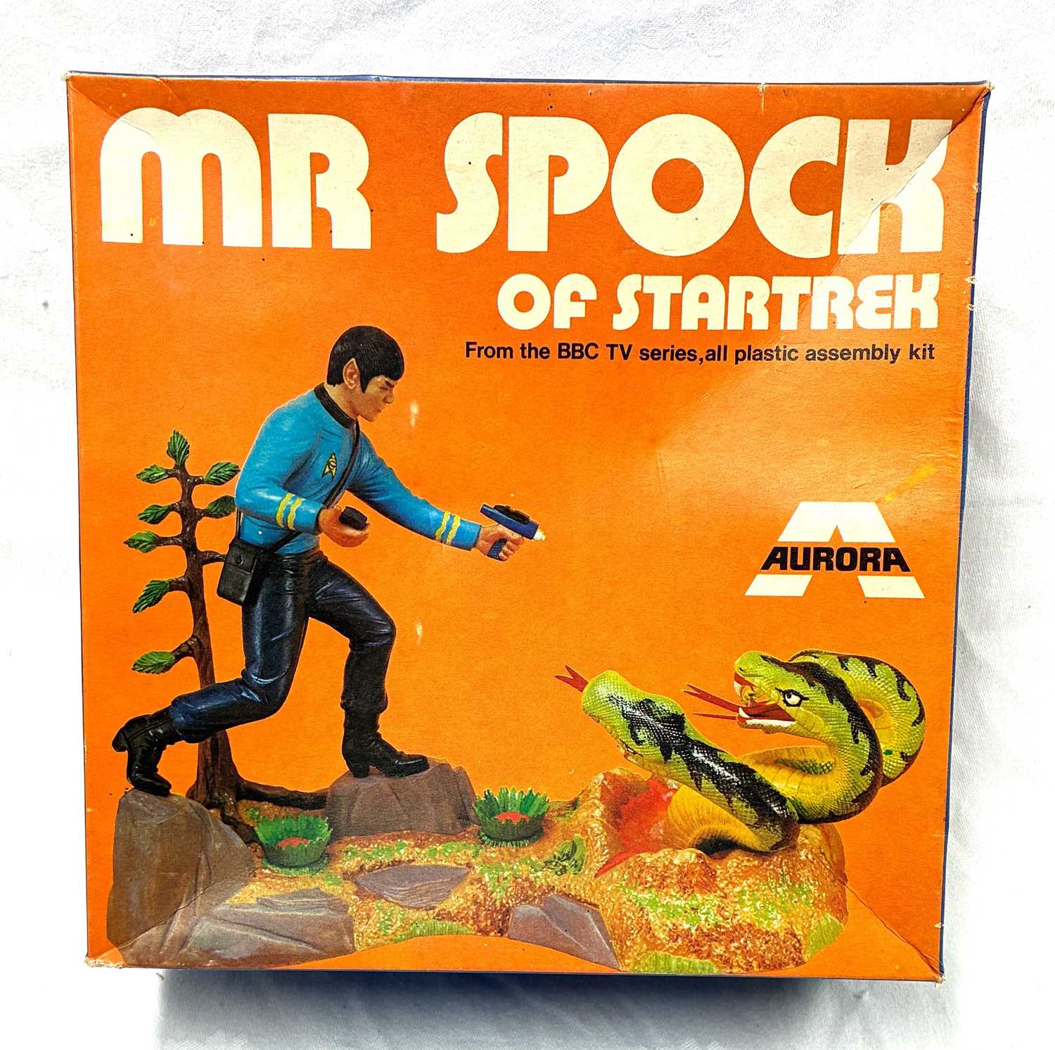 Lot 389 - Aurora Star Trek vintage Mr Spock Model Kit