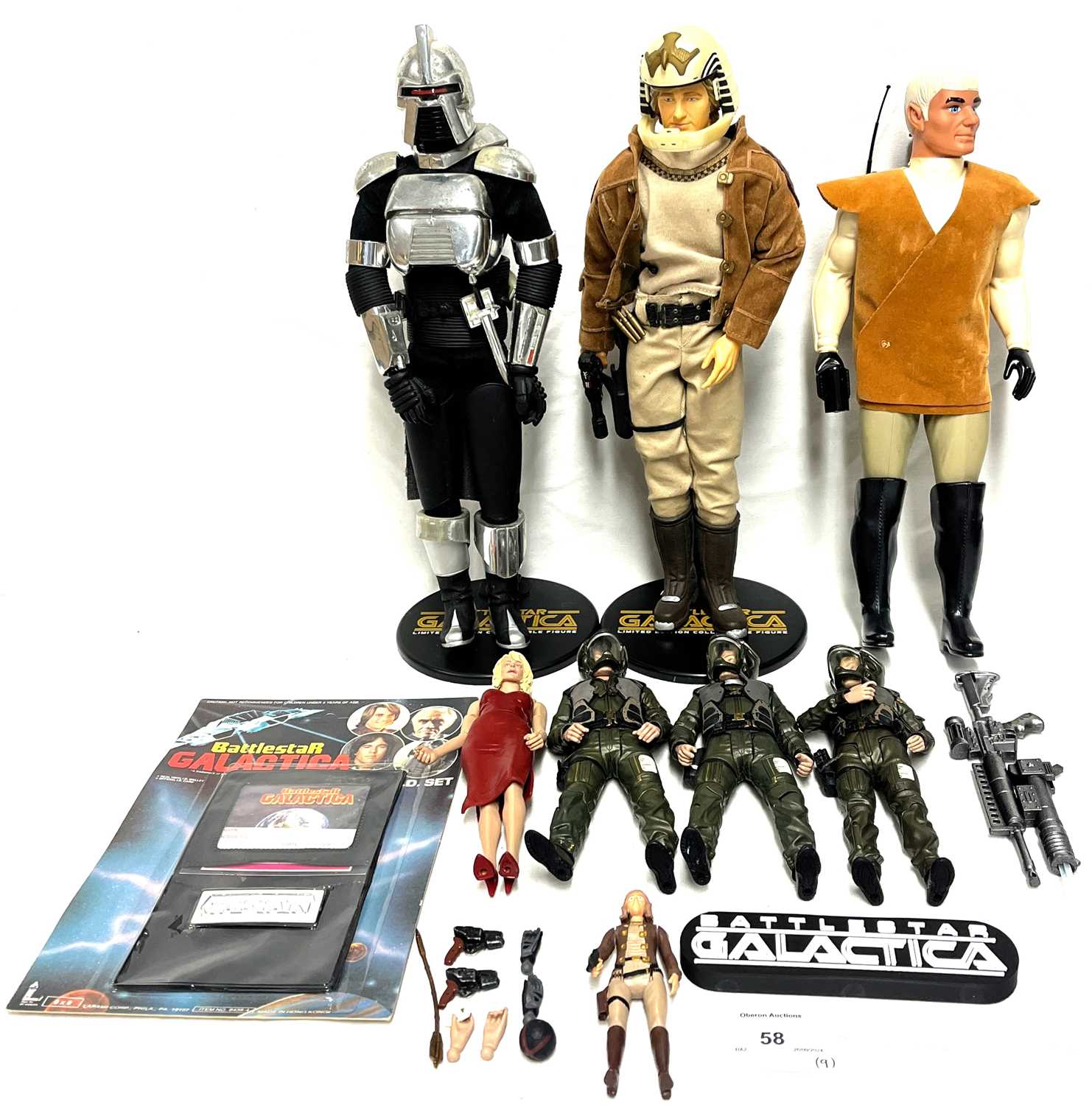 Lot 58 - Selection of vintage and modern Battlestar