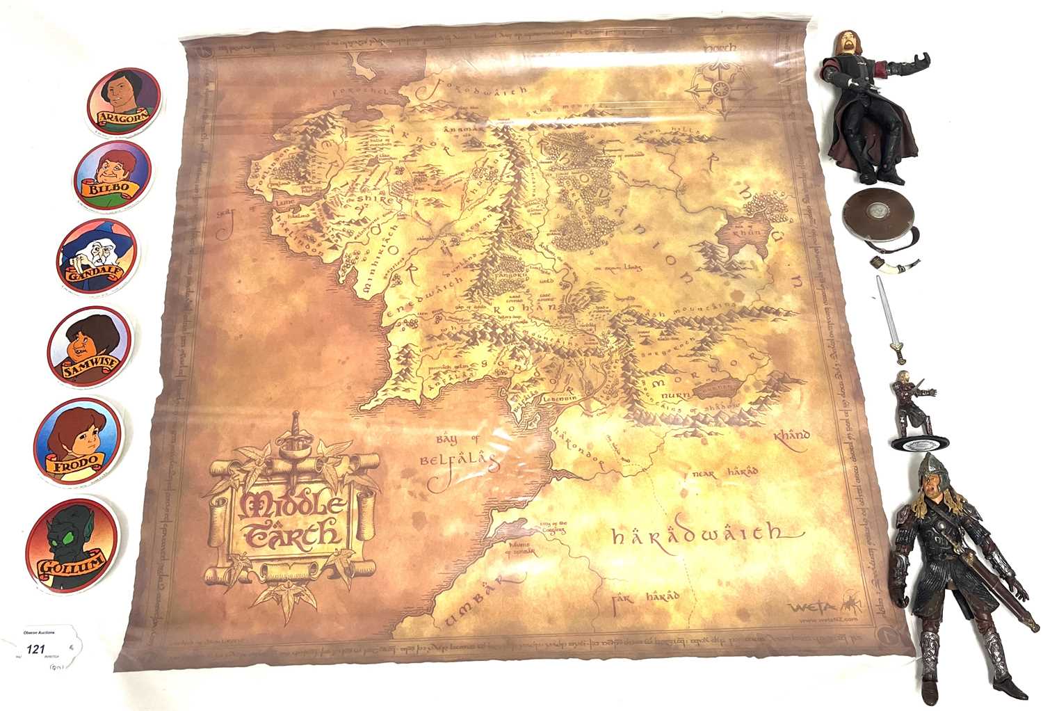 Lot 121 - Selection of Lord of the Rings collectables